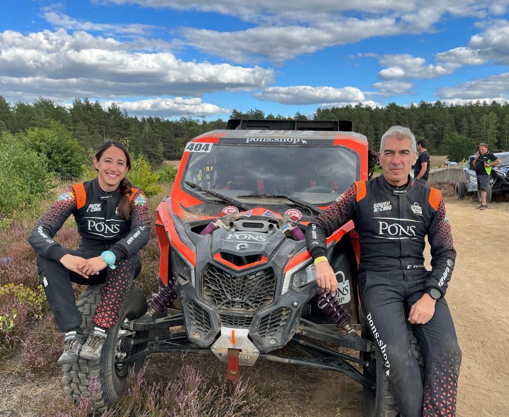 Mónica Plaza roza el podio en su primera carrera como copiloto de ...